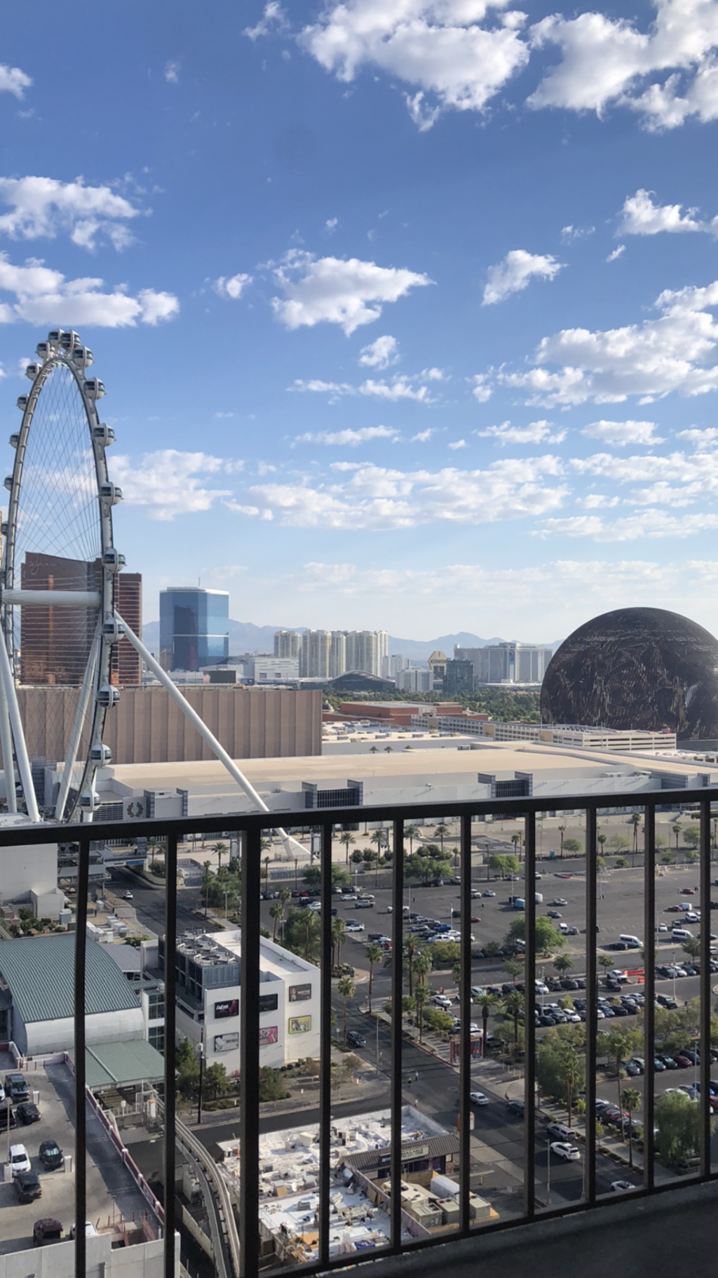 The Sphere vs The Epcot My bigger trip report plus fee for early ...