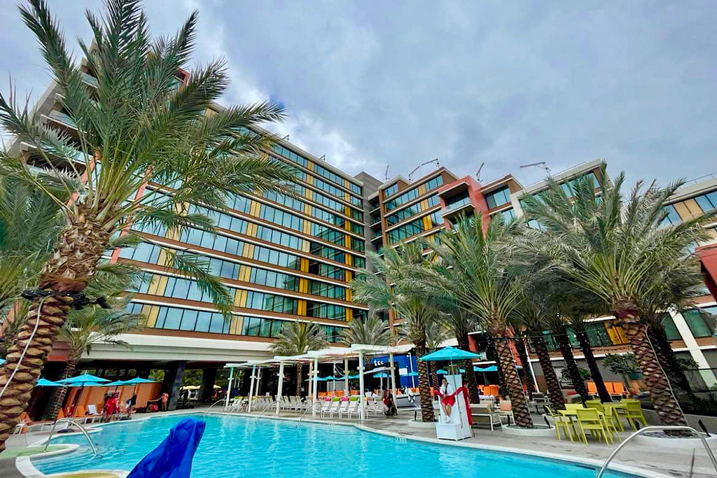 New Podcast Showcases The Villas at Disneyland Hotel | DVCinfo Community