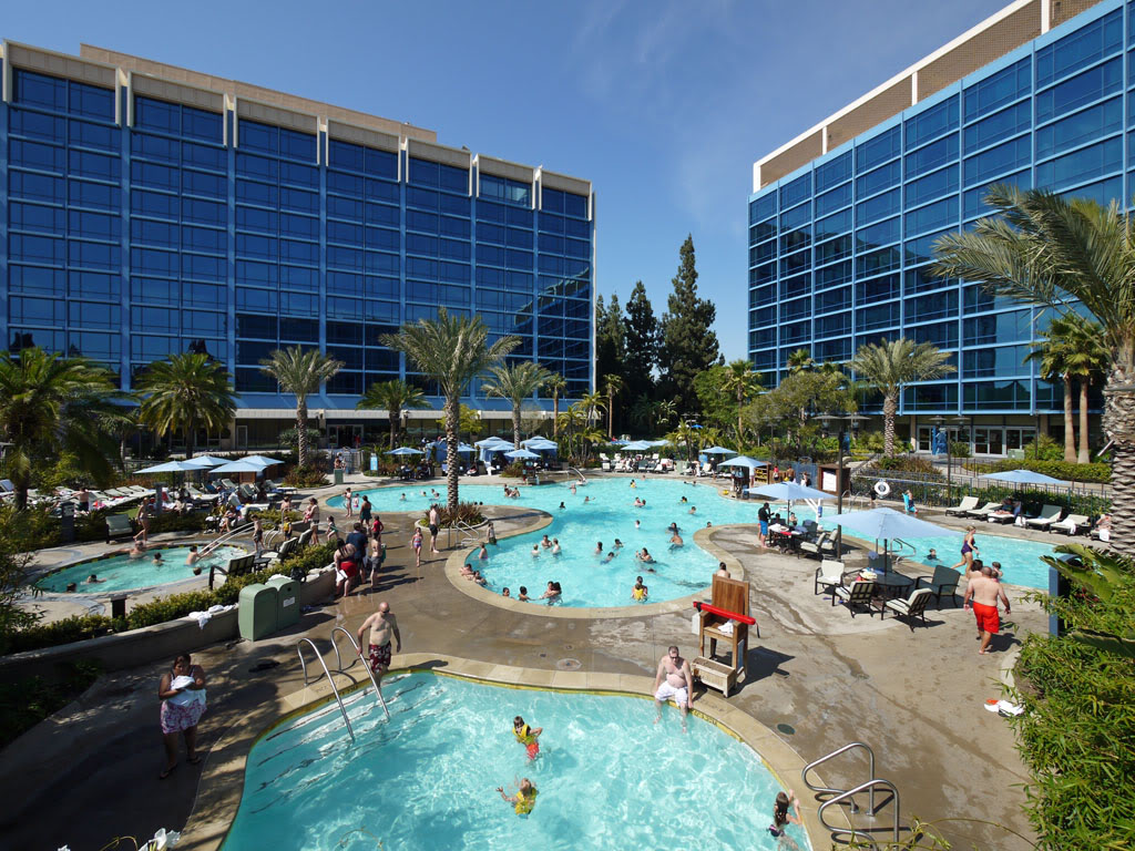 Disneyland Pool in 2012 | DVCinfo Community