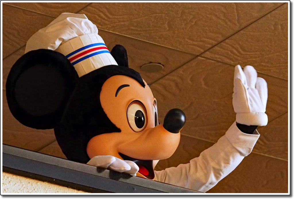 Mickey Waving | DVCinfo Community