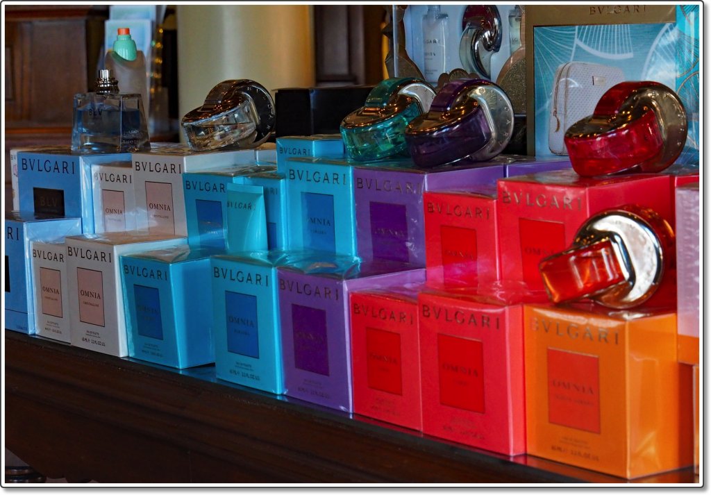 Perfume in Italy Store | DVCinfo Community